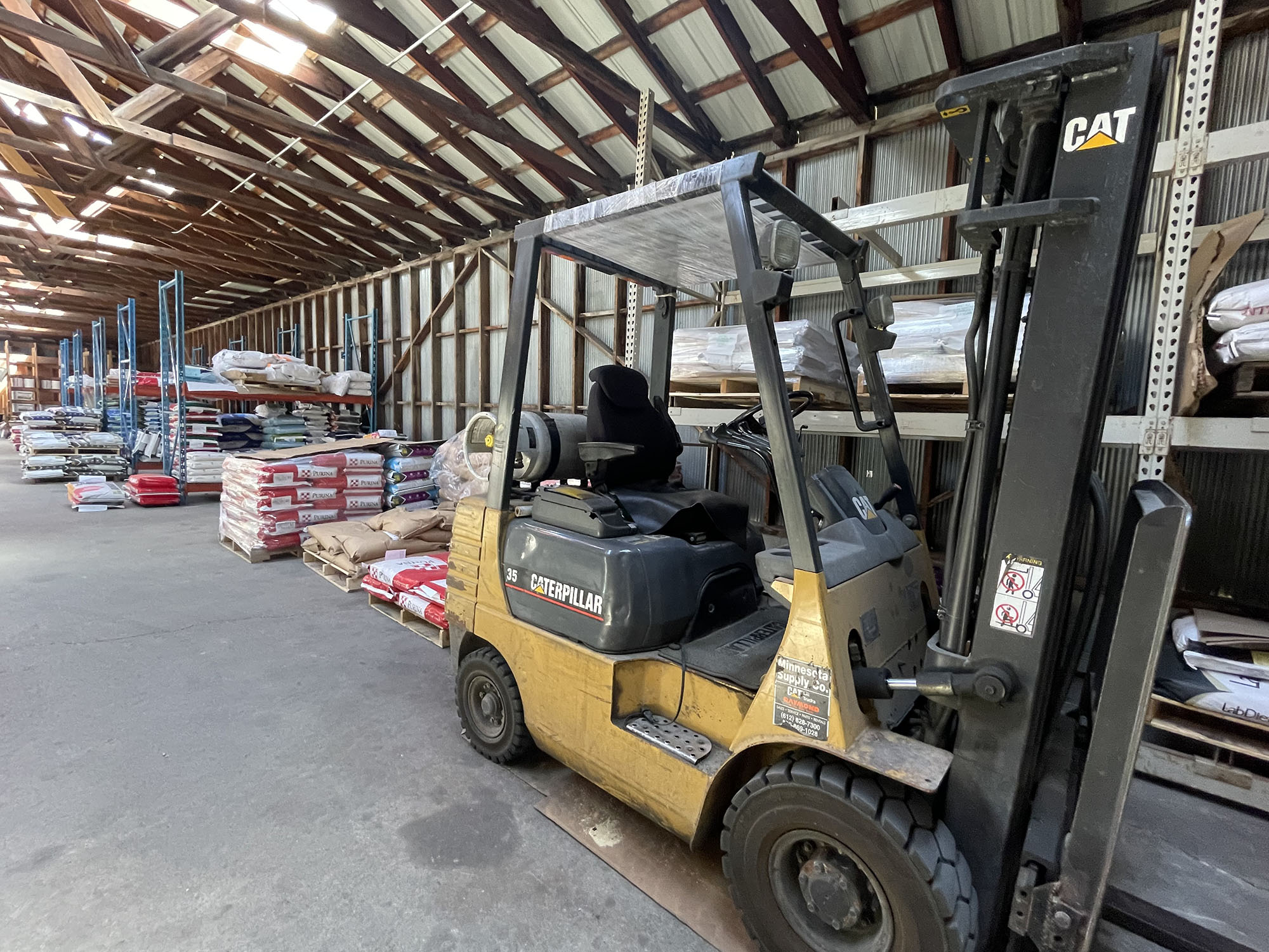 Livestock feed - Condon Farm Service